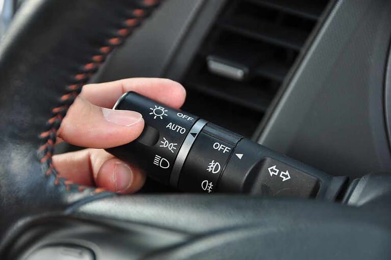 Automotive Switch: How to Choose the Best Switch for Your Car